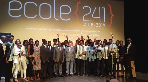Numérique: Sortie de la première promotion de l'École 241 au Gabon - Portail jeunesse